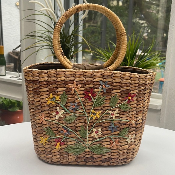 Esprit | Bags | Esprit Straw W Flowr Design Small Tote Handbag | Poshmark